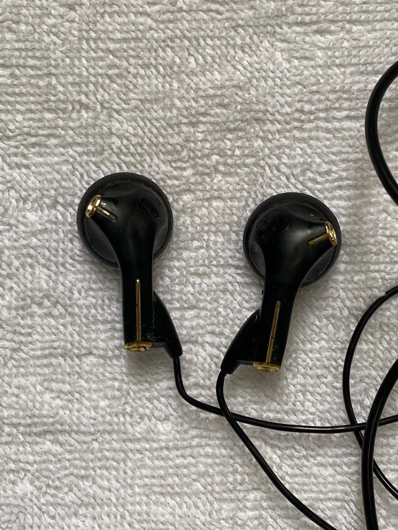 Sony mdr-e565, 音響器材, 可攜式音響設備 - Carousell