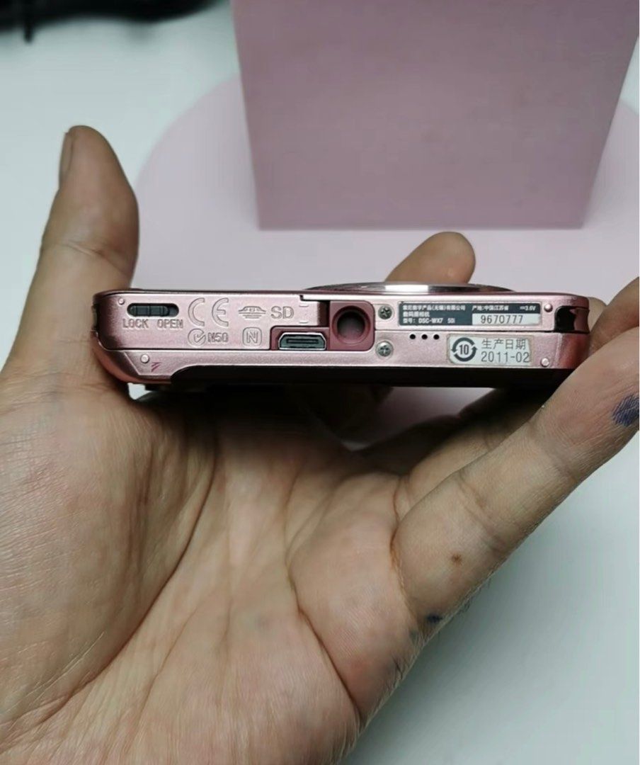 sony pink cybershot WX7, Photography, Cameras on Carousell