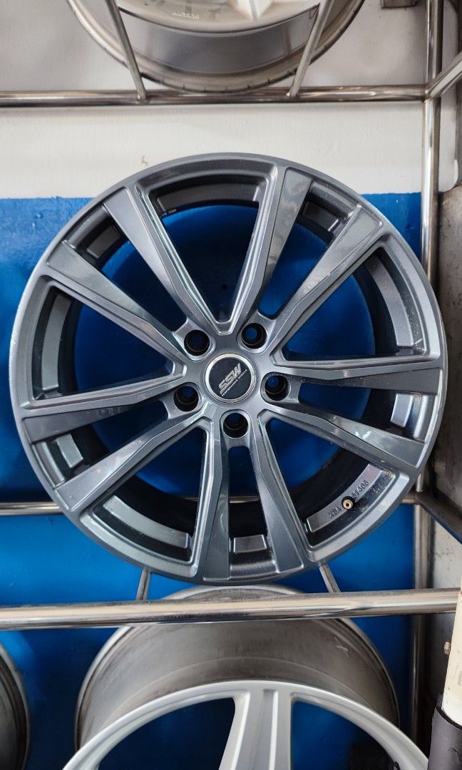 Sport Rim 18x8jj ET43 5x114.3, Car Accessories, Tyres & Rims on Carousell