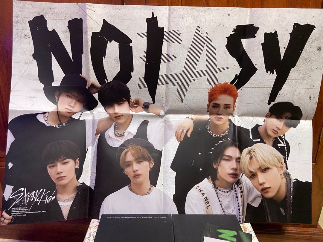 STRAY KIDS Noeasy album (limited version), Hobbies & Toys, Memorabilia ...