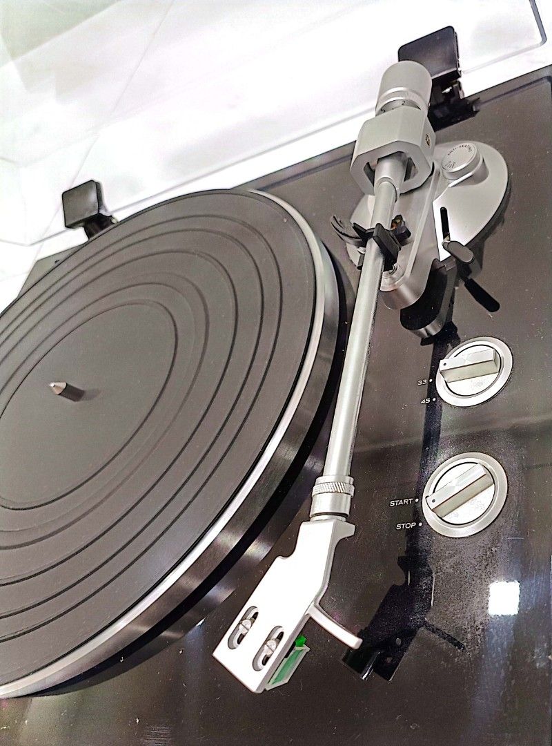 TEAC TN-300 Vinyl Record Player Turntable, Audio, Other Audio Equipment ...