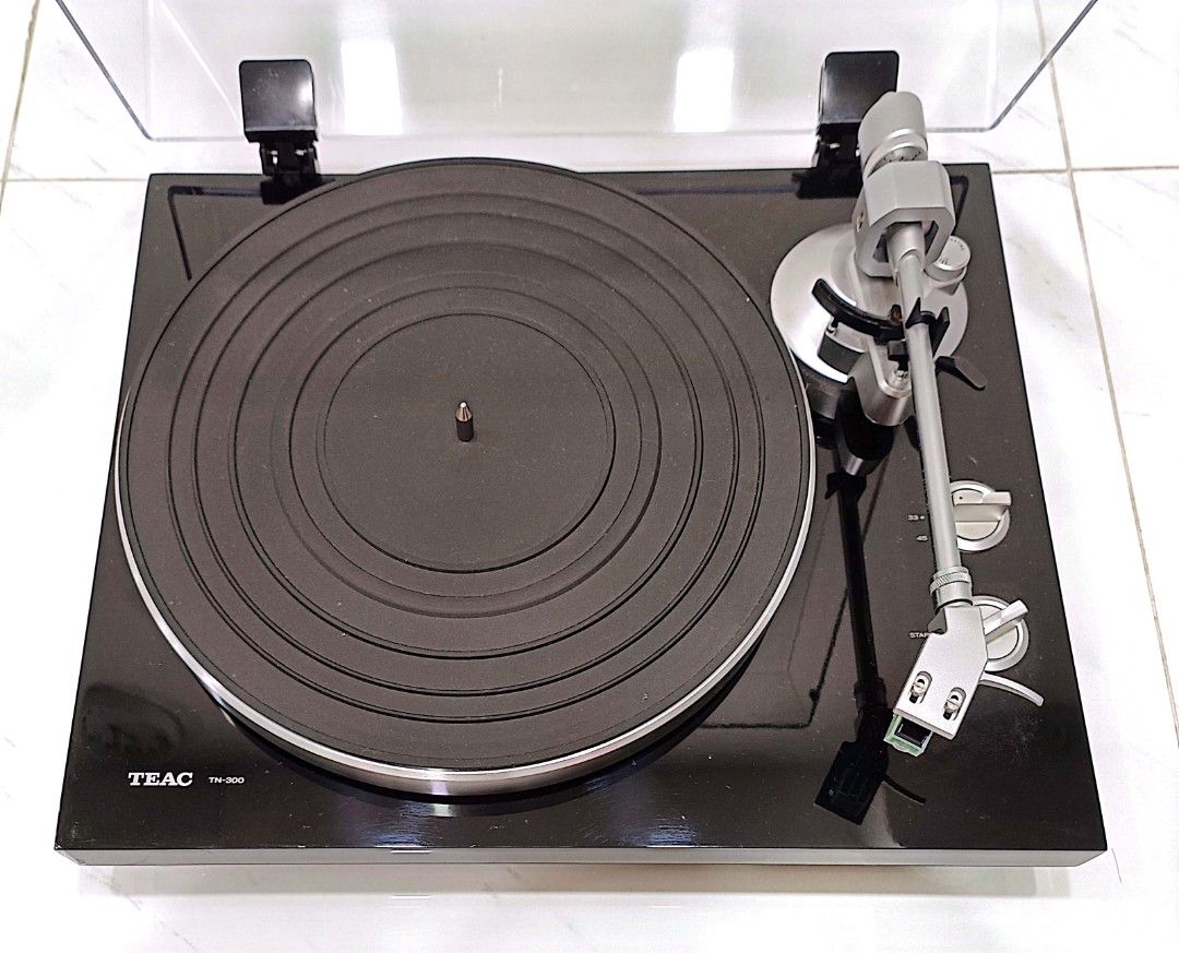 TEAC TN-300 Vinyl Record Player Turntable, Audio, Other Audio Equipment ...