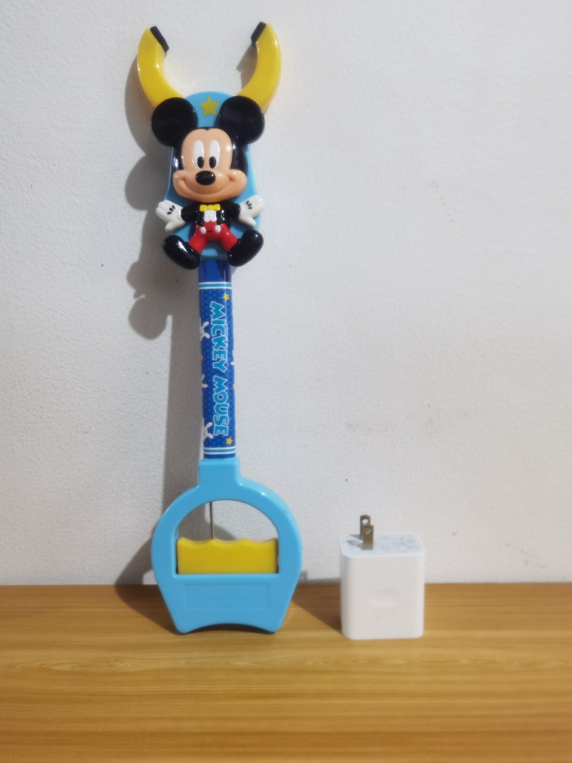 Tokyo Disney Resort - Mickey Mouse Claw Grabber, Hobbies & Toys, Toys ...