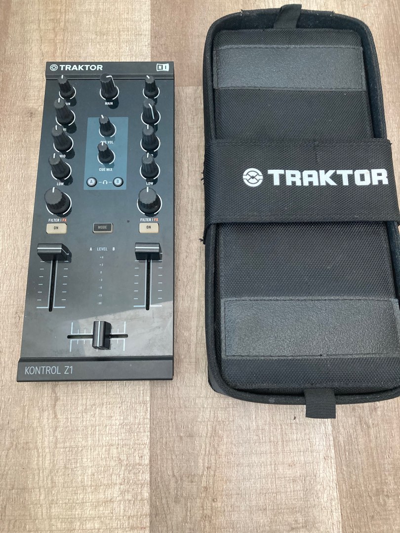 Traktor Z1 controller - midi controller, Audio, Other Audio Equipment on Carousell