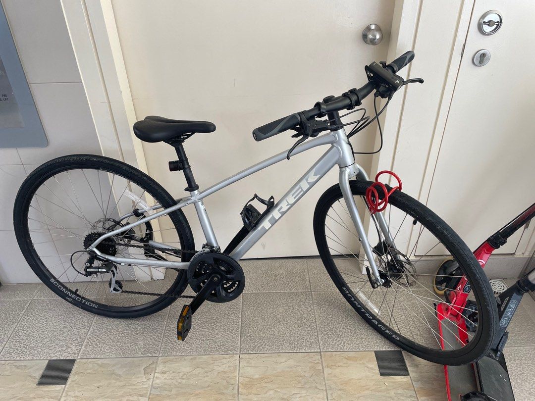 TREK FX 2 City Cycle 13 inch, Sports Equipment, Bicycles & Parts ...