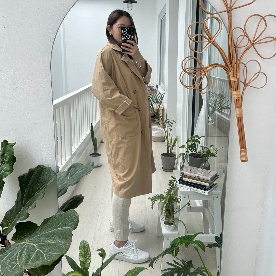 Ultra Lightweight Camel Coat (unisex), Women's Fashion, Coats, Jackets ...