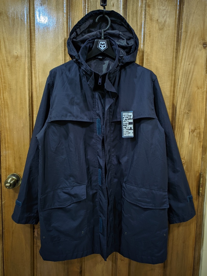 Uniqlo Lightweight Parka Jacket MEN'S (Blue), Men's Fashion, Coats ...