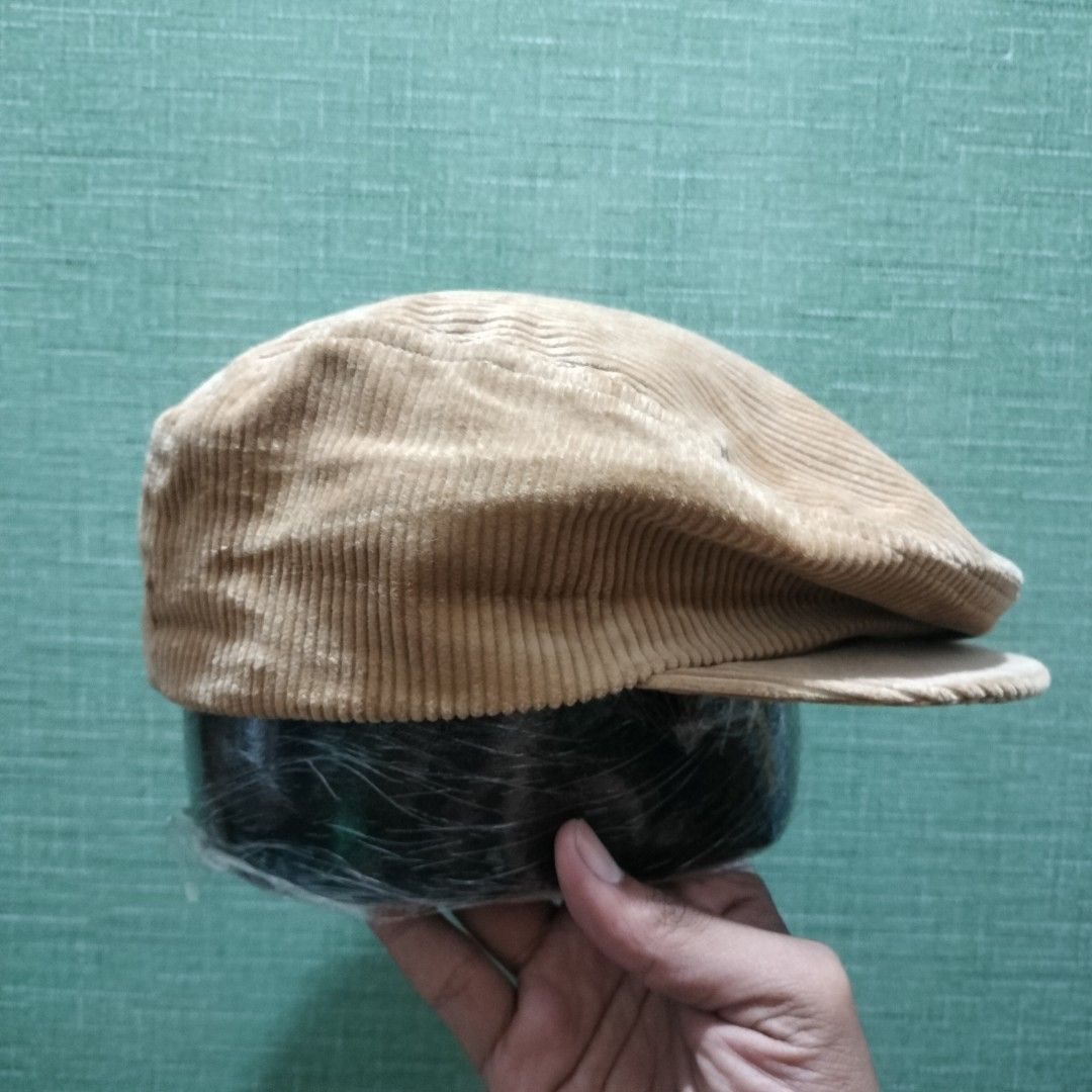 vintage CORDUROY beret/flat cap, Men's Fashion, Watches & Accessories ...