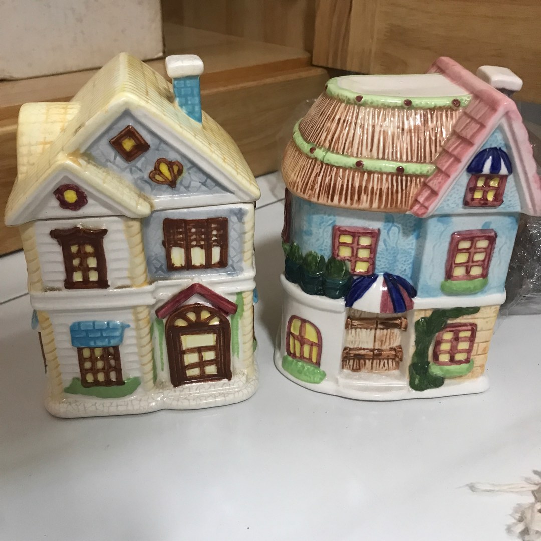 Vintage pastel ceramic cottage house decor / trinket / cookie jar ...