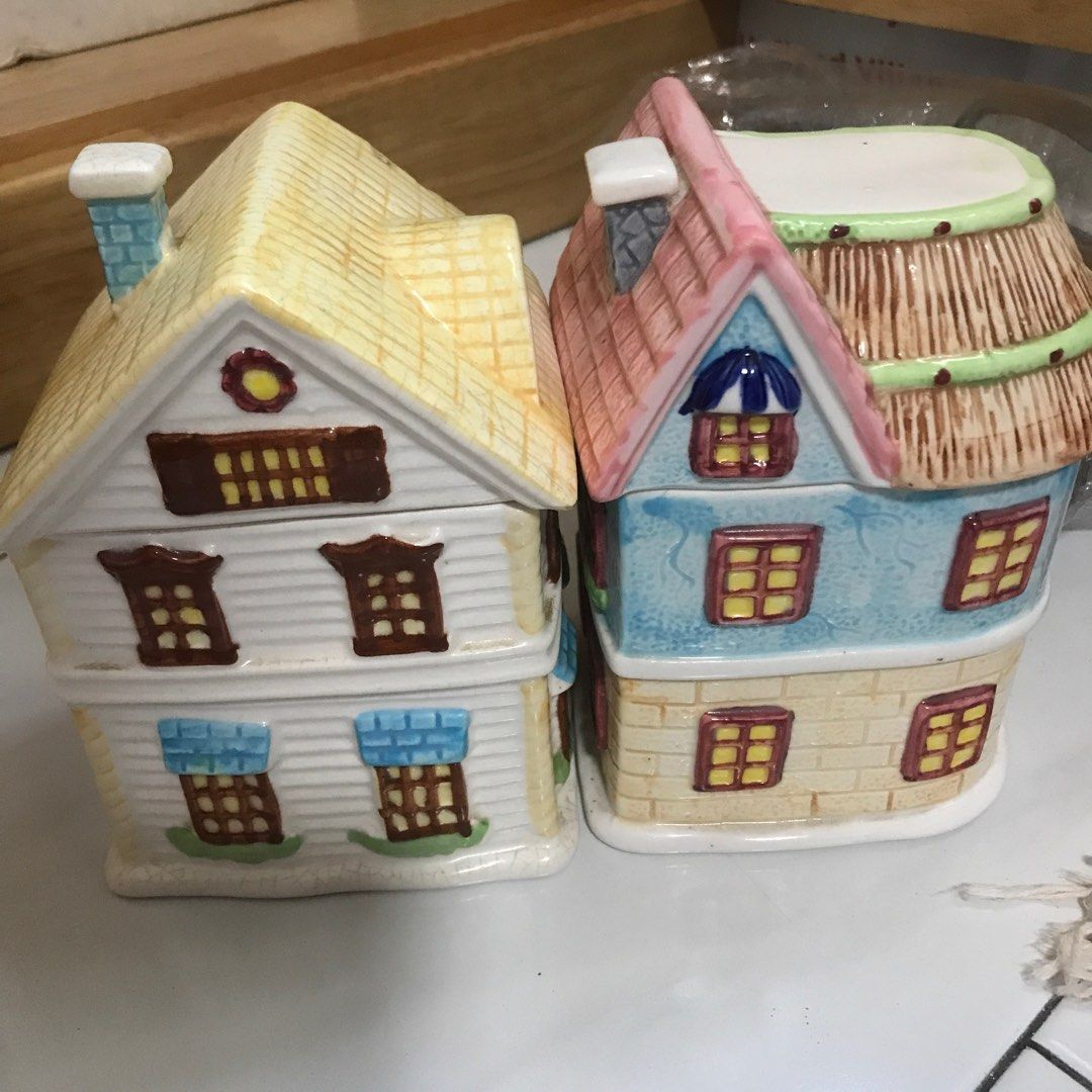 Vintage pastel ceramic cottage house decor / trinket / cookie jar ...