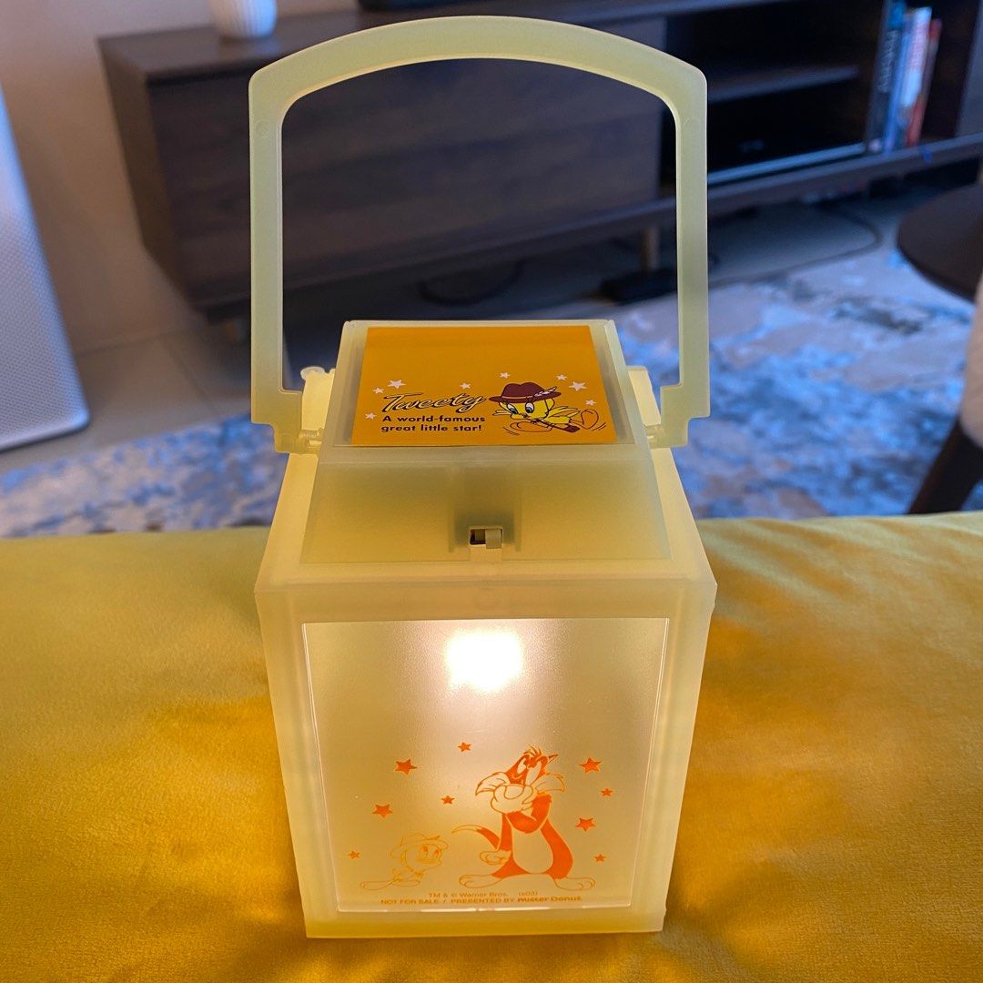 Looney Tunes Tweety Night Light Lantern, Babies & Kids, Baby Nursery ...