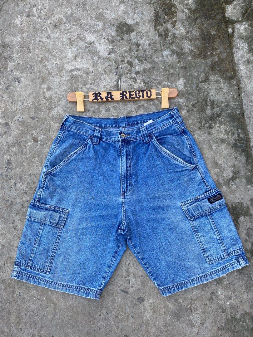WRANGLER CARGO JORTS, Men's Fashion, Bottoms, Shorts on Carousell