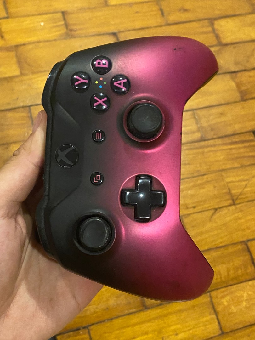 Xbox Wireless Controller - Dawn Shadow Pink Limited edition, Furniture ...