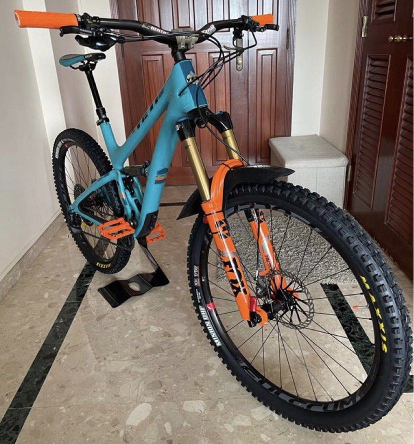 YETI SB5 Turq, Sports Equipment, Bicycles & Parts, Bicycles on Carousell