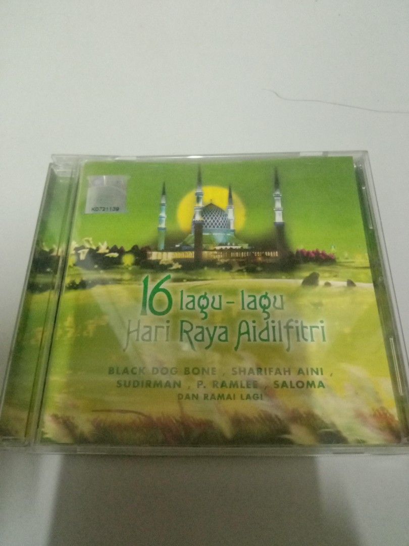 16 lagu raya aidilfitri, Hobbies & Toys, Music & Media, CDs & DVDs on Carousell