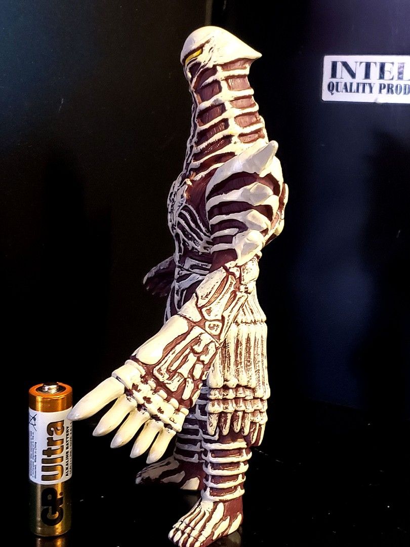 鹹蛋超人 奥特曼 ULTRAMAN Mebius 超人梅比斯 怪獸系列: 策謀宇宙人帝斯雷姆/Deathrem/デスレム, 興趣及遊戲, 玩具 ...