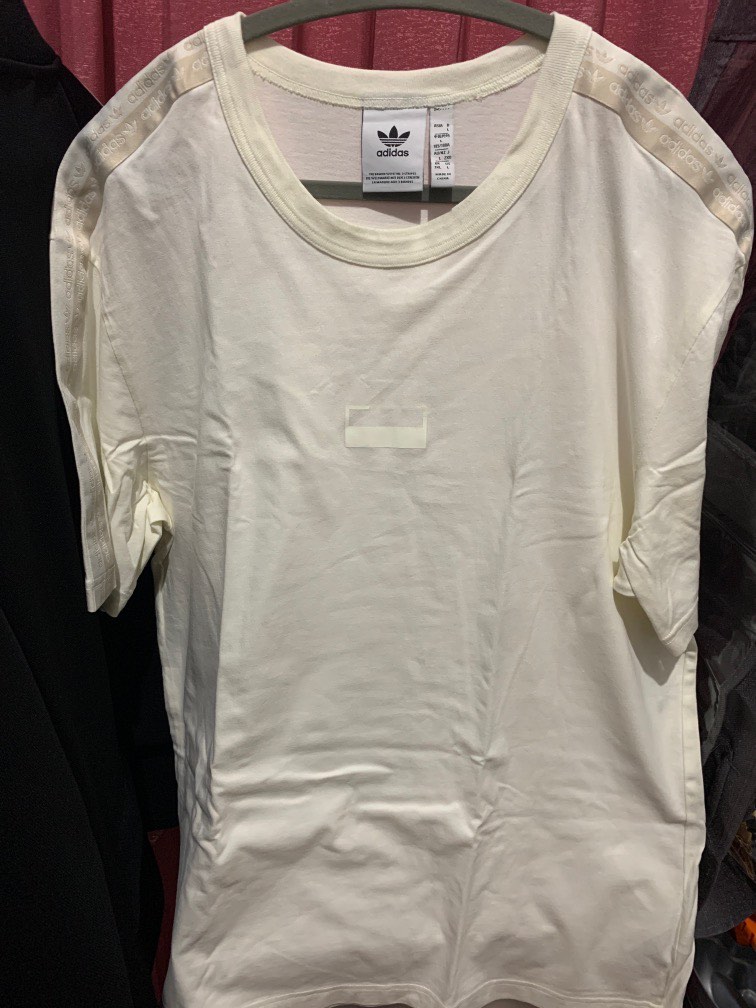 Adidas top, Fesyen Pria, Pakaian , Atasan di Carousell