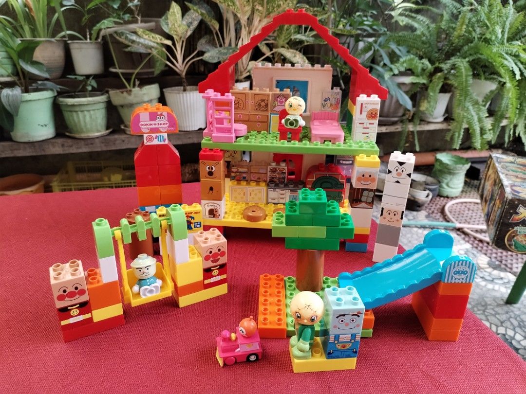 Anpanman blocks house and playground (block labo), Hobbies & Toys, Toys ...