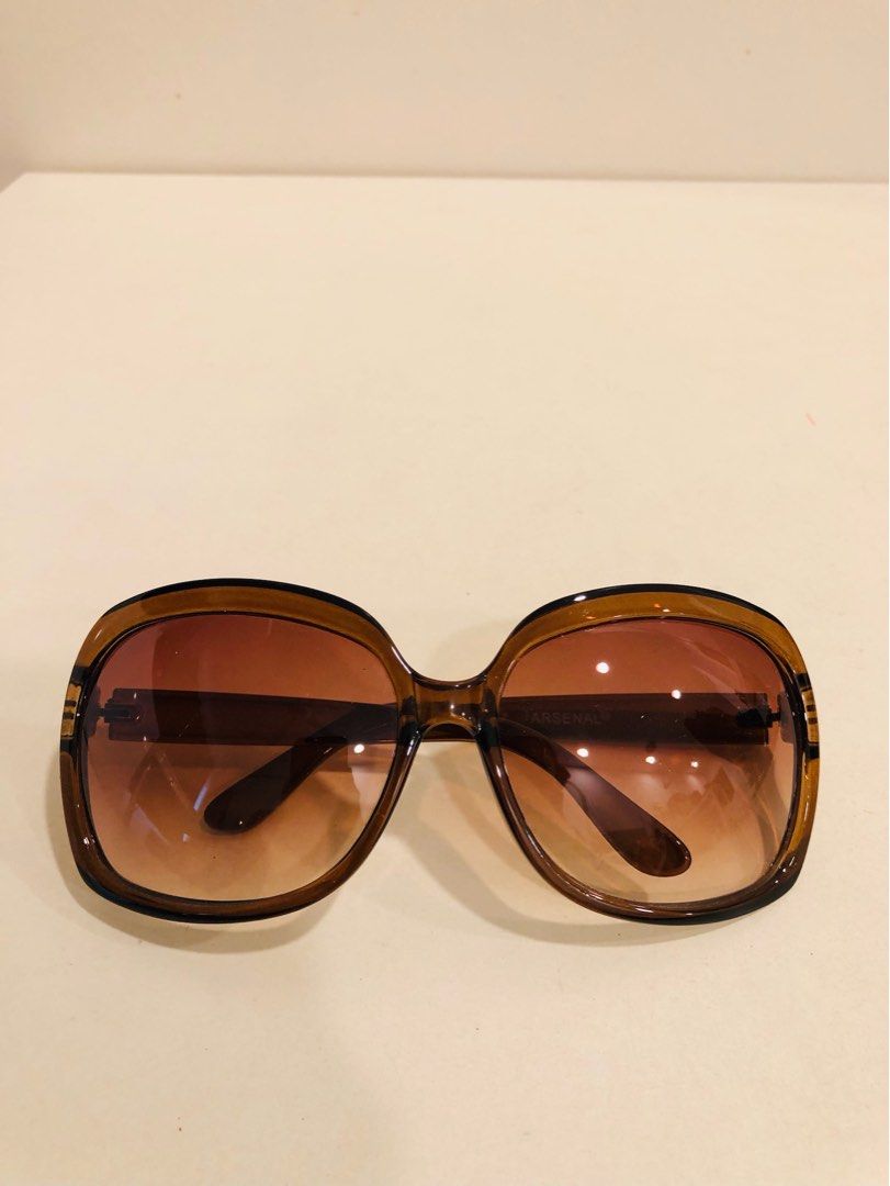 Arsenal Spectacle, Women's Fashion, Watches & Accessories, Sunglasses & Eyewear on Carousell