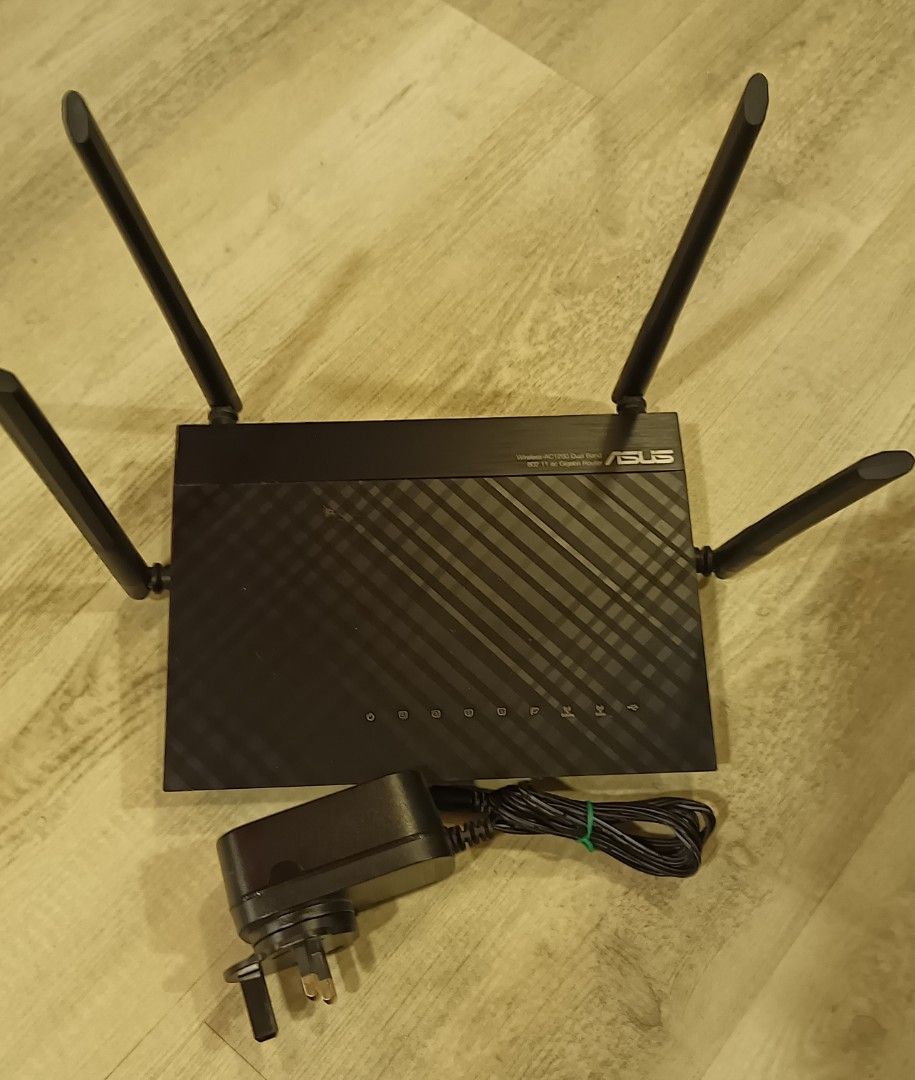 Asus AC1200 WiFi router, Computers & Tech, Parts & Accessories ...