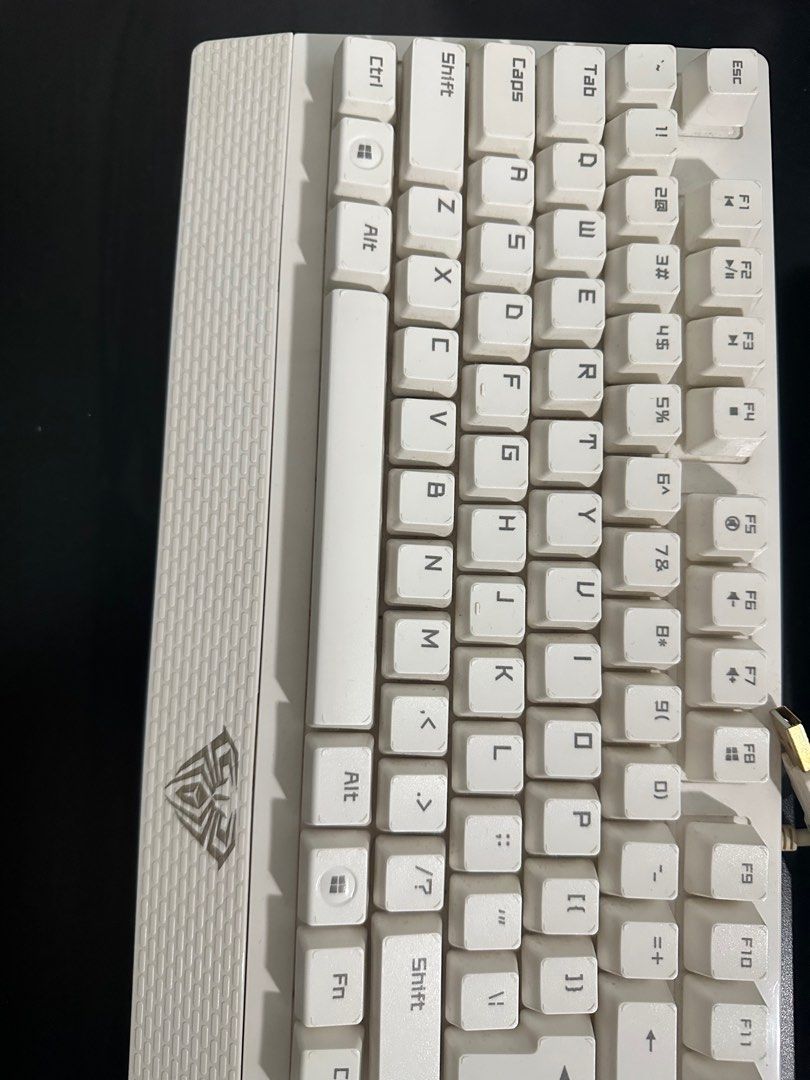Aula white wired mechanical keyboard, Computers & Tech, Parts ...