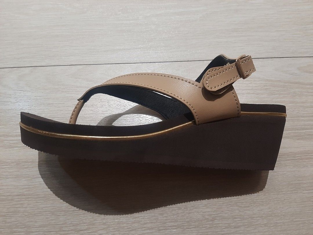Brand New ' OTTO ' Sandals, Women's Fashion, Footwear, Sandals on Carousell