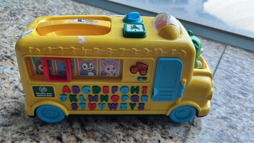 Leap Frog - Phonics Fun Animal Bus, 兒童＆孕婦用品, 嬰兒玩具 - Carousell