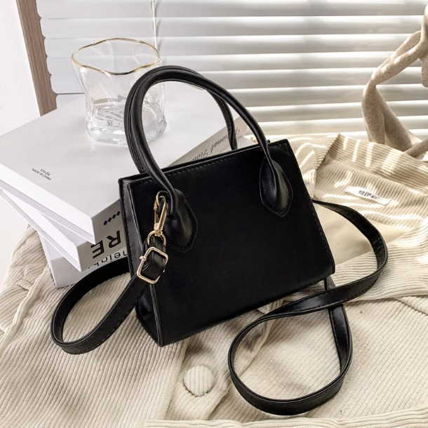 BUY 1 FREE 1 - Gee Mini Shoulder Bag, Women's Fashion, Bags & Wallets ...