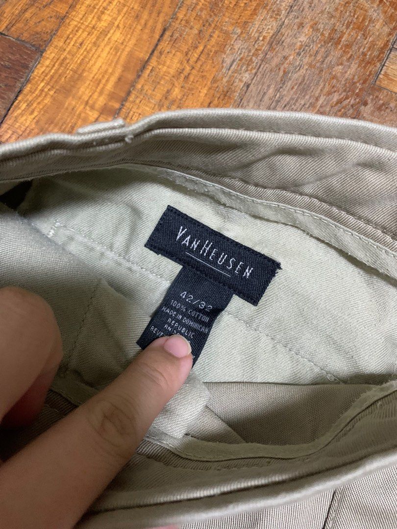 Cargo jorts, Women's Fashion, Bottoms, Shorts on Carousell