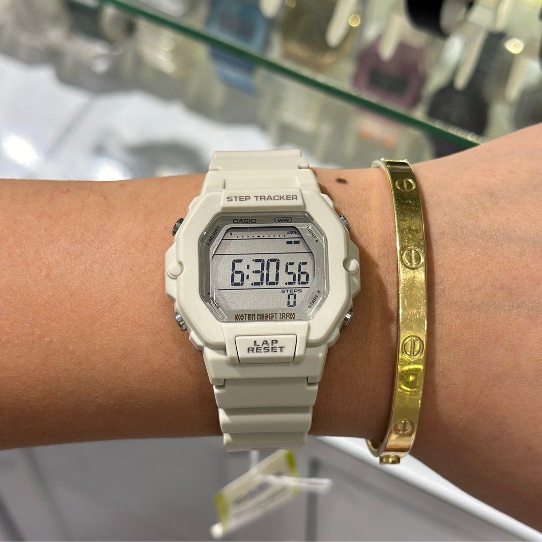 CASIO STEP TRACKER LWS-2200H MODEL, Women's Fashion, Watches ...