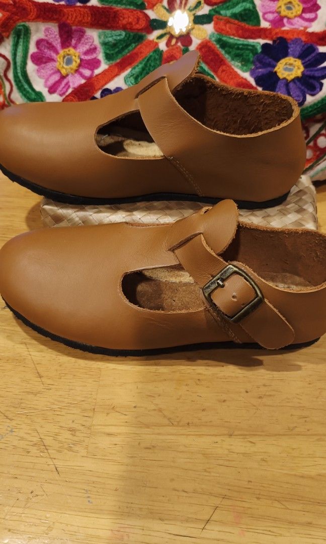 Clogs for kids, Babies & Kids, Babies & Kids Fashion on Carousell