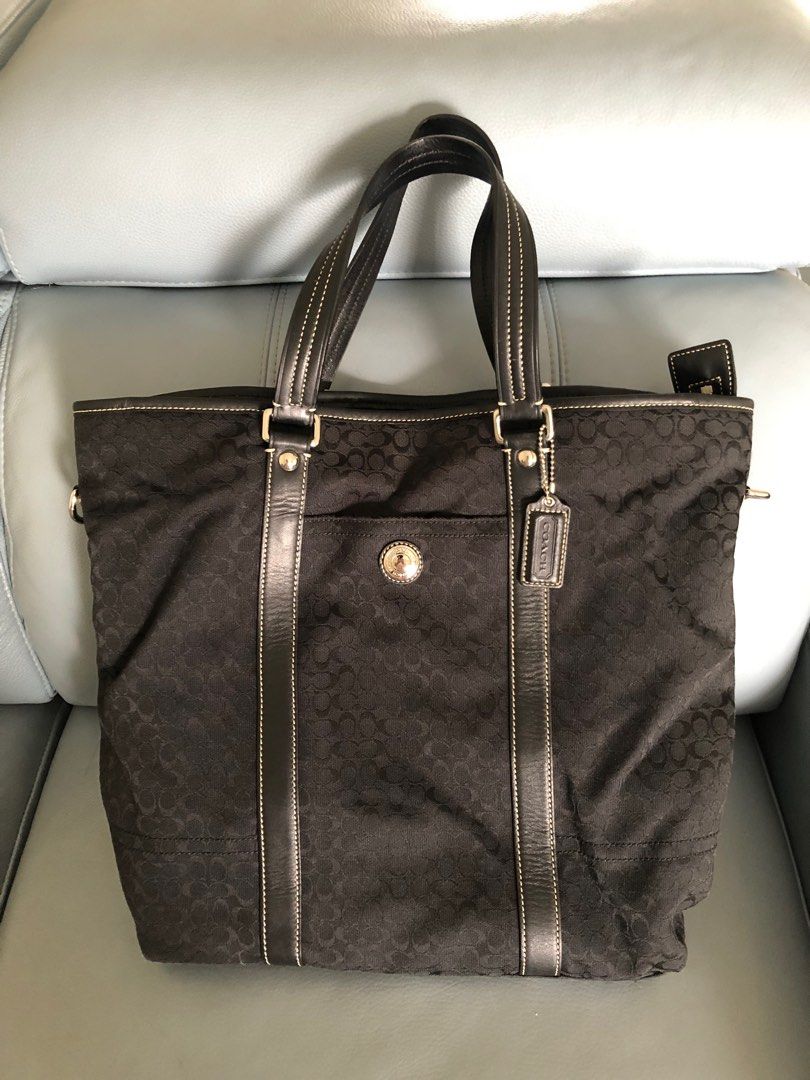 Coach Bag, Men's Fashion, Bags, Sling Bags on Carousell