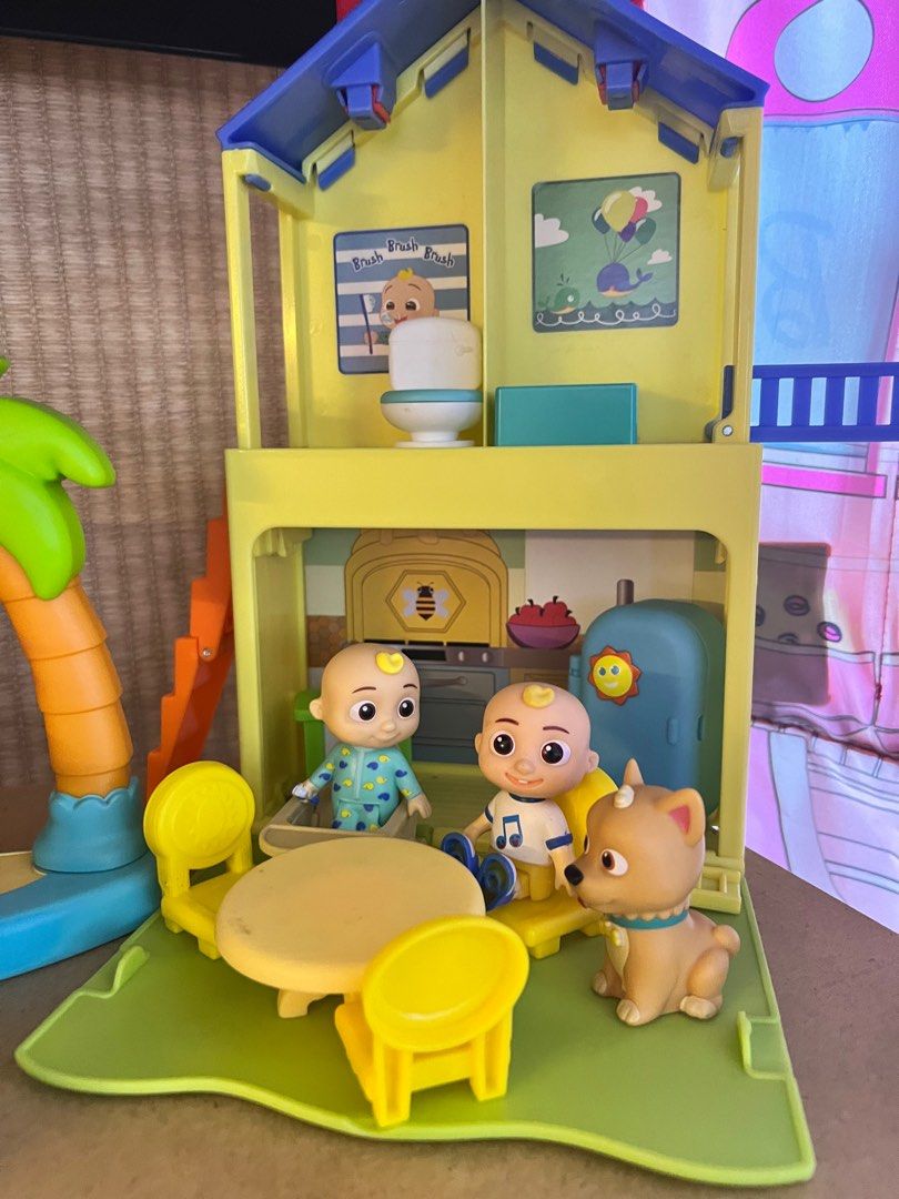 Cocomelon toy playset, Hobbies & Toys, Toys & Games on Carousell