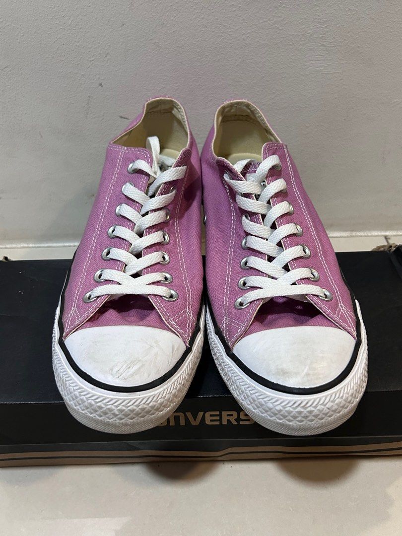 Converse Low cut, Men's Fashion, Footwear, Sneakers on Carousell