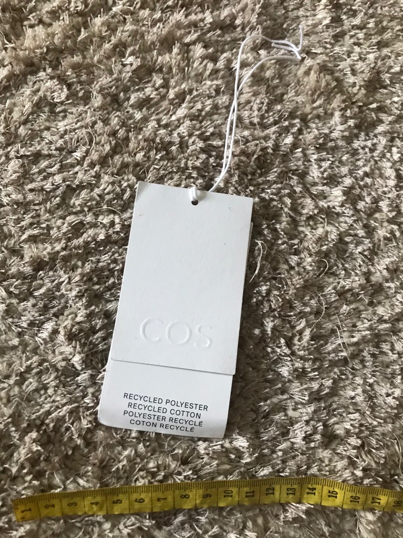 COS TAG BOOKLET LABEL BRAND TAG NEW AUTHENTIX, Buku & Alat Tulis, Alat ...