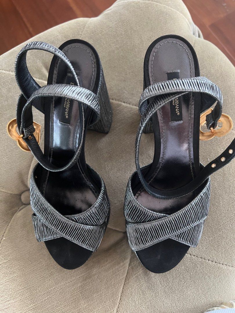 DG platform, Luxury, Sneakers & Footwear on Carousell