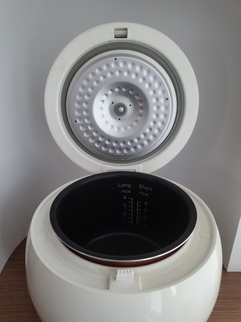 EuropAce Rice Cooker 0.8L, TV & Home Appliances, Kitchen Appliances ...