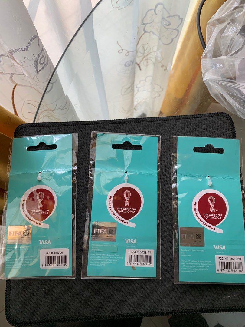 FIFA WORLD CUP QATAR 2022 OFFICIAL KEYCHAIN, Hobbies & Toys ...