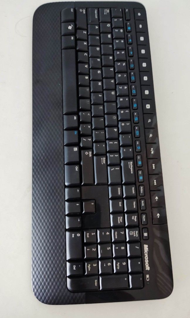 For parts: Microsoft wireless keyboard 2000 no dongle, Computers & Tech ...