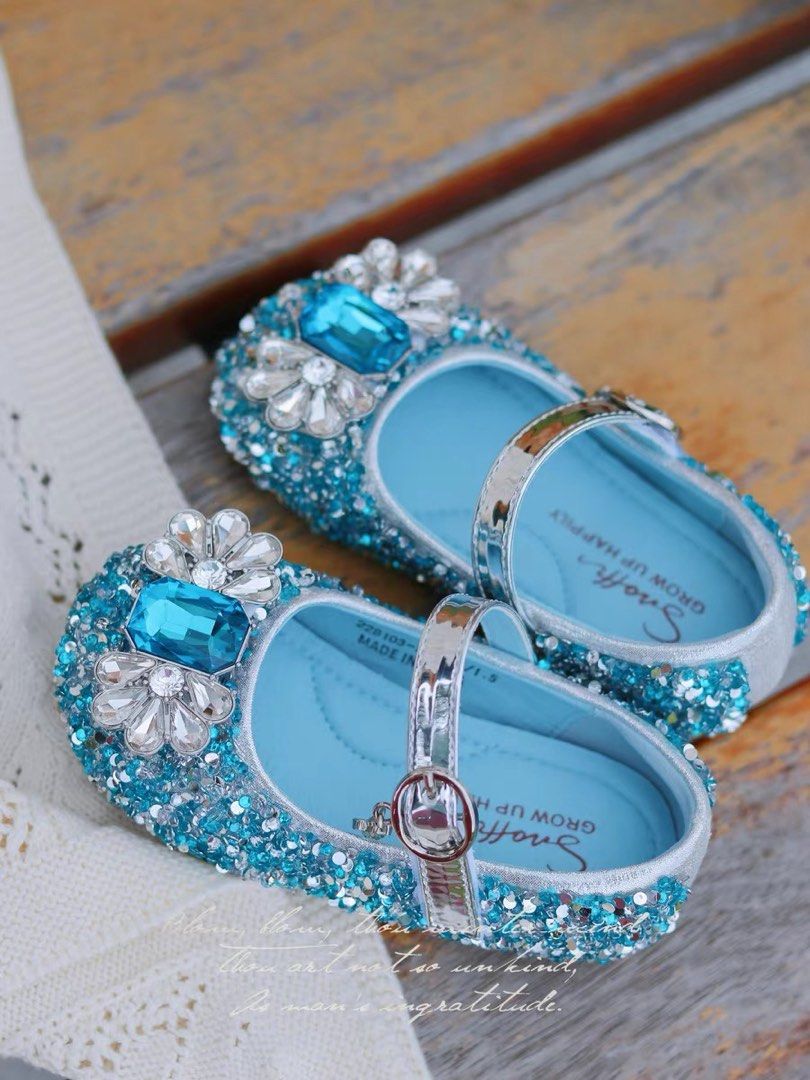 Frozen Elsa shoes, Babies & Kids, Babies & Kids Fashion on Carousell