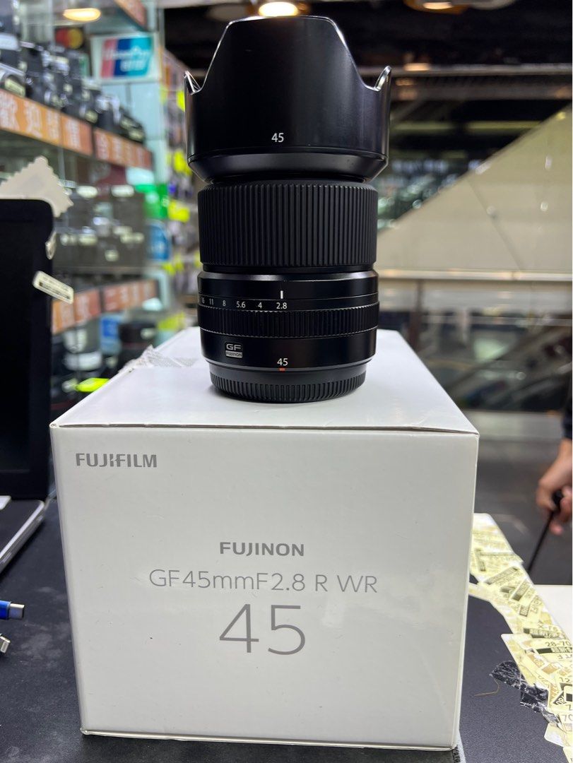 FUJIFILM GF45 45MM F2.8 新淨 齊盒, 攝影器材, 鏡頭及裝備 - Carousell