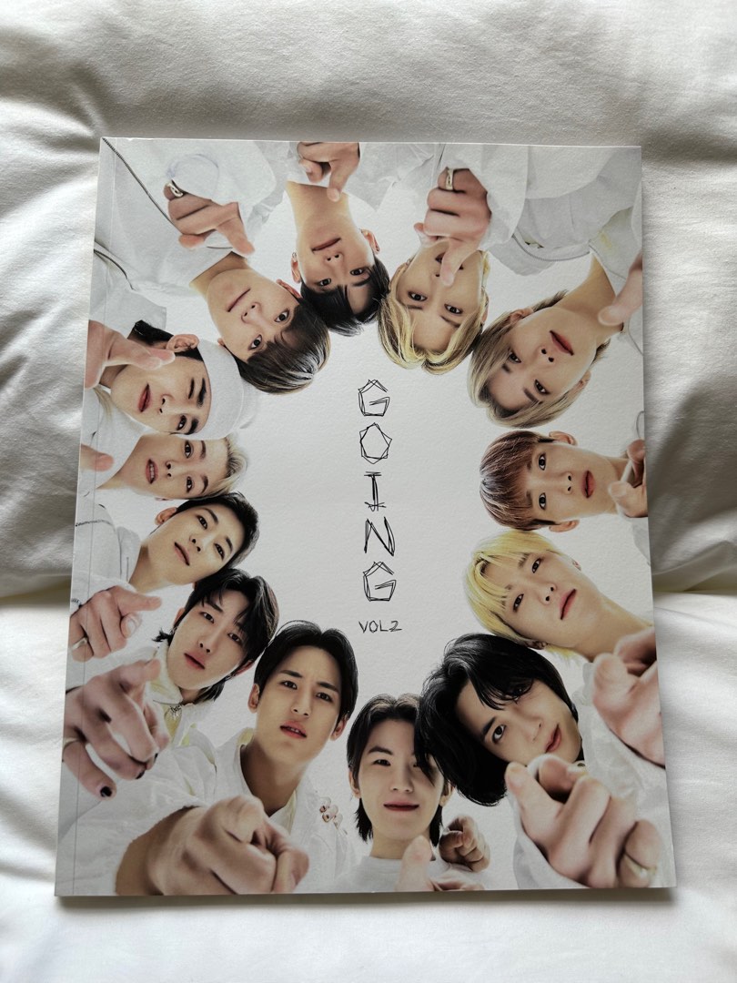 Going Seventeen Vol. 2 (Magazine only), Hobbies & Toys, Memorabilia ...