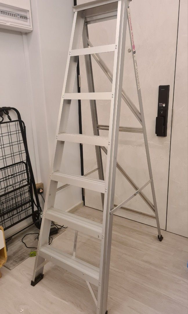 Golden Eagle 7 step alumninium ladder, Furniture & Home Living, Home ...