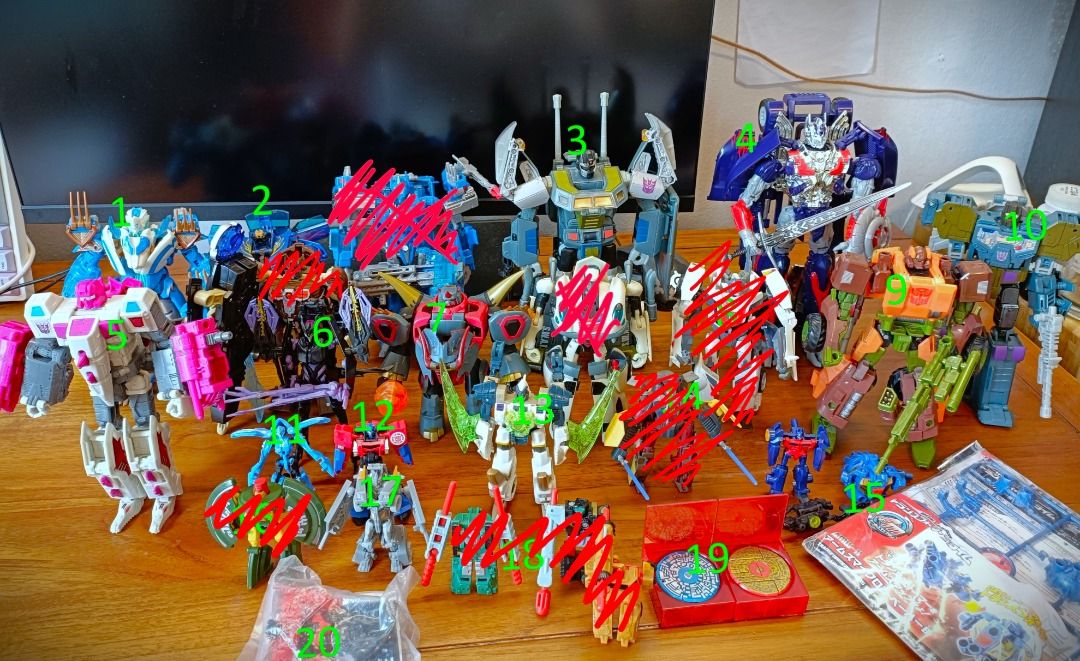 Hasbro Takara Transformers Toys. READ DESCRIPTIONS. Thanks., Hobbies ...