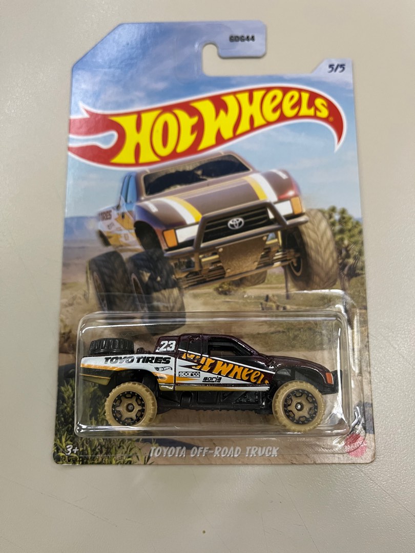 Hot Wheels Mud Runners - Toyota Off-road Truck, Hobbies & Toys, Toys ...