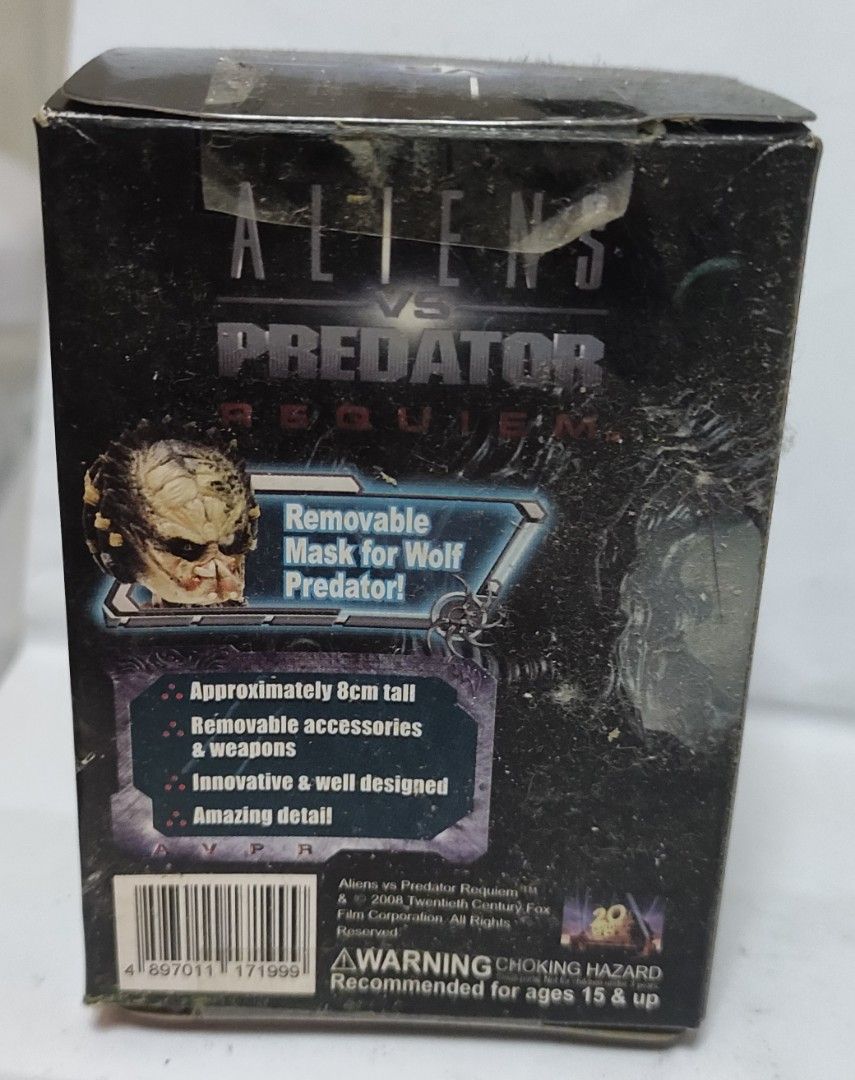Hottoys Aliens vs Predator mini cosbaby - Wolf Predator, 興趣及遊戲, 玩具 & 遊戲 ...