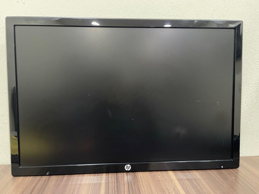 HP Original Monitor and mouse, Computers & Tech, Desktops on Carousell