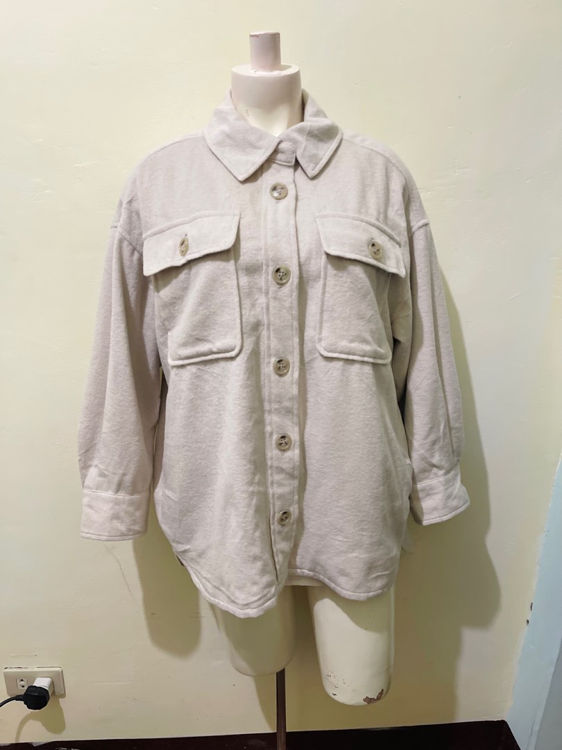 HQ JACKET, Women's Fashion, Coats, Jackets and Outerwear on Carousell