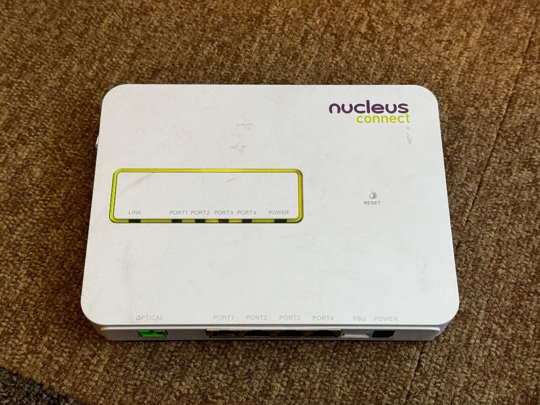 Huawei EchoLife HG863 GPON, Computers & Tech, Desktops on Carousell