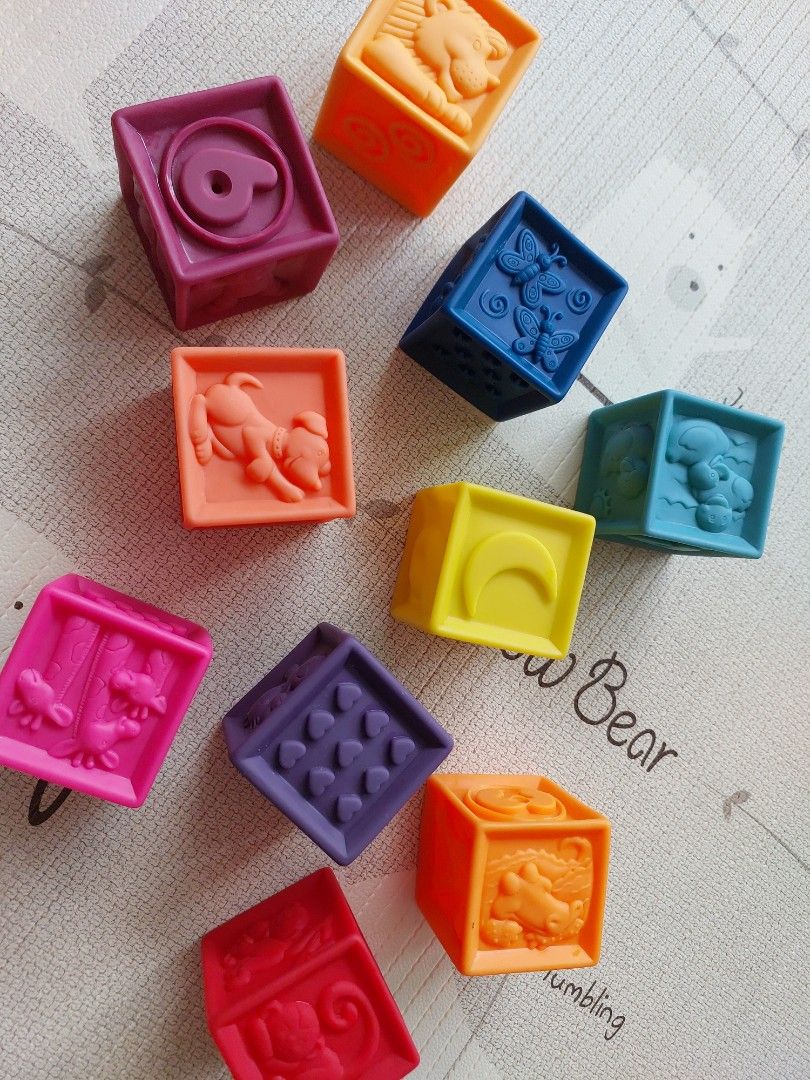 Infant squeeze blocks, Babies & Kids, Infant Playtime on Carousell